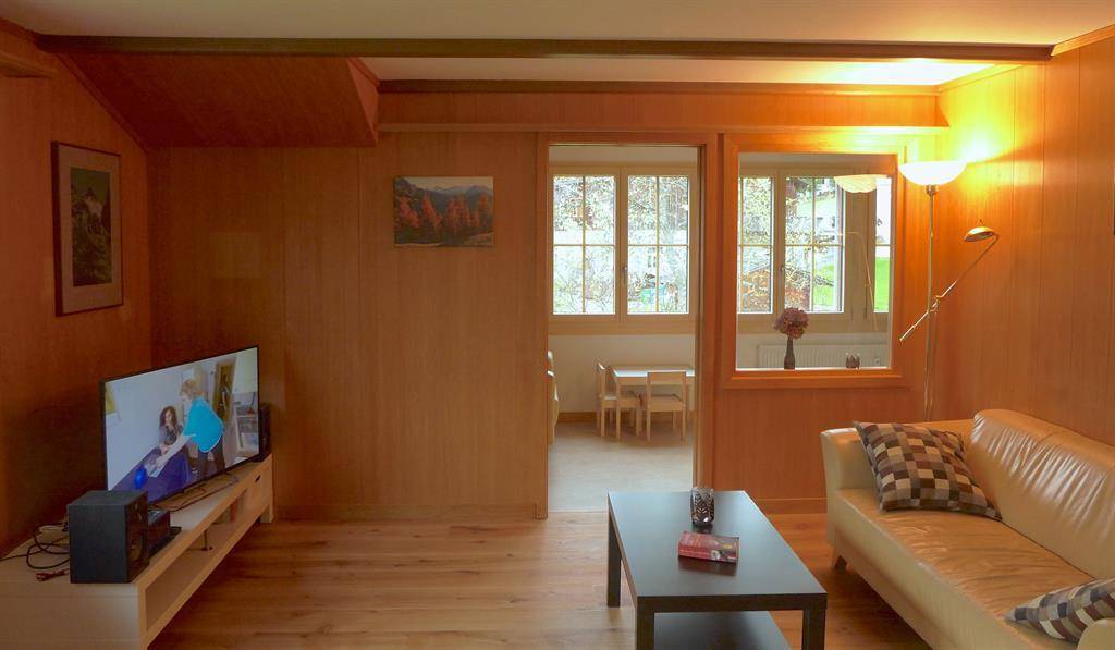 110 M² Apartment ∙ 3 Bedrooms ∙ 5 Guests - Adelboden