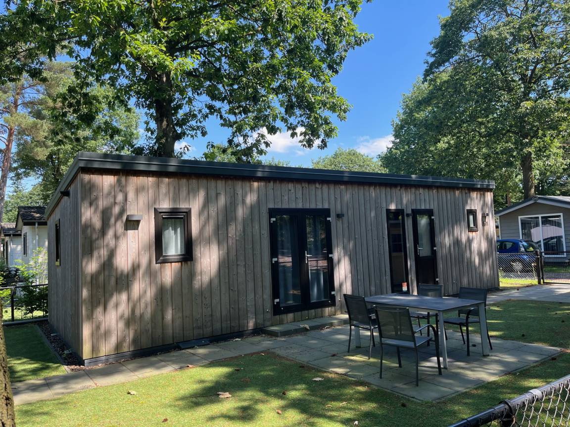 37 M² Chalet ∙ 3 Habitaciones ∙ 6 Huéspedes - Eindhoven