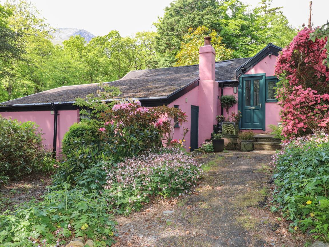 Cottage ∙ 2 Bedrooms ∙ 4 Guests - Beddgelert