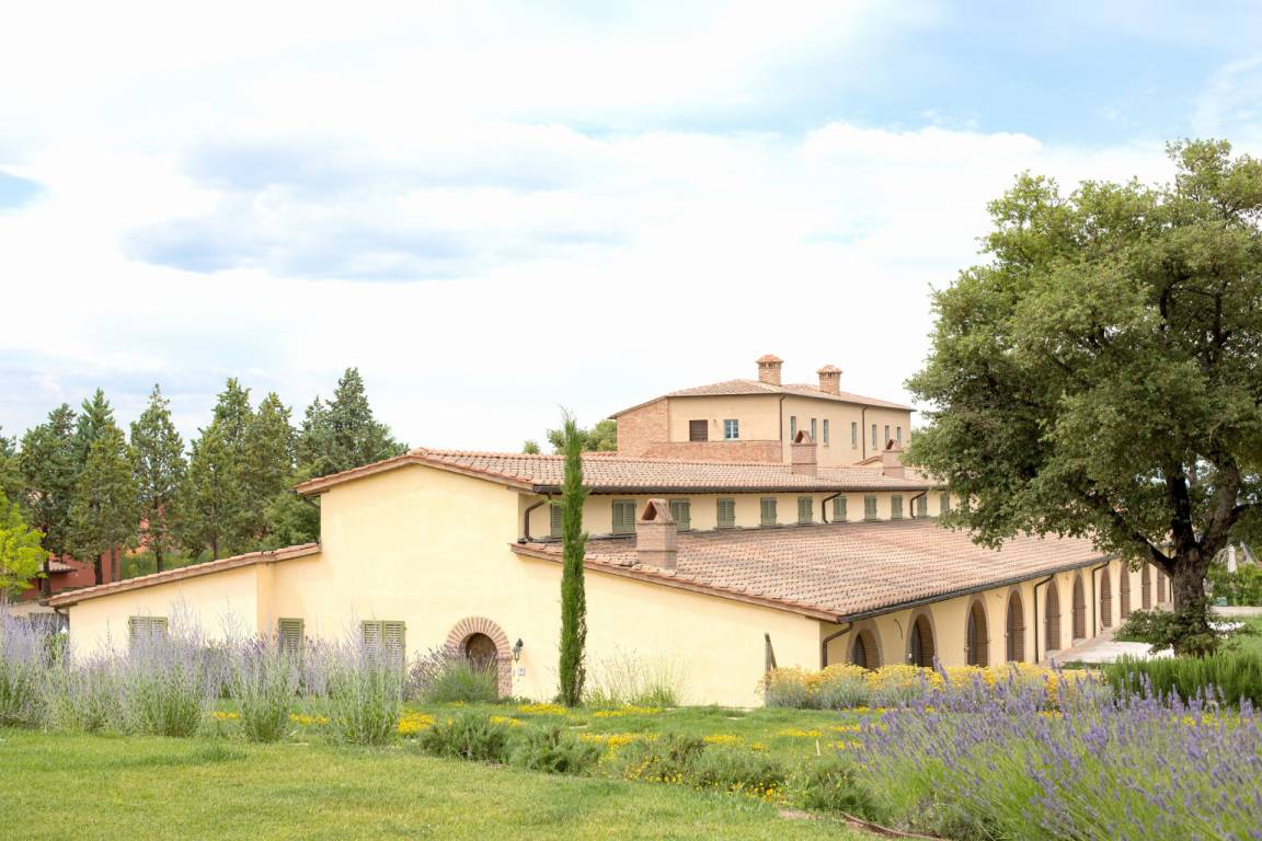 156 M² Villa ∙ 3 Bedrooms ∙ 6 Guests - Pienza