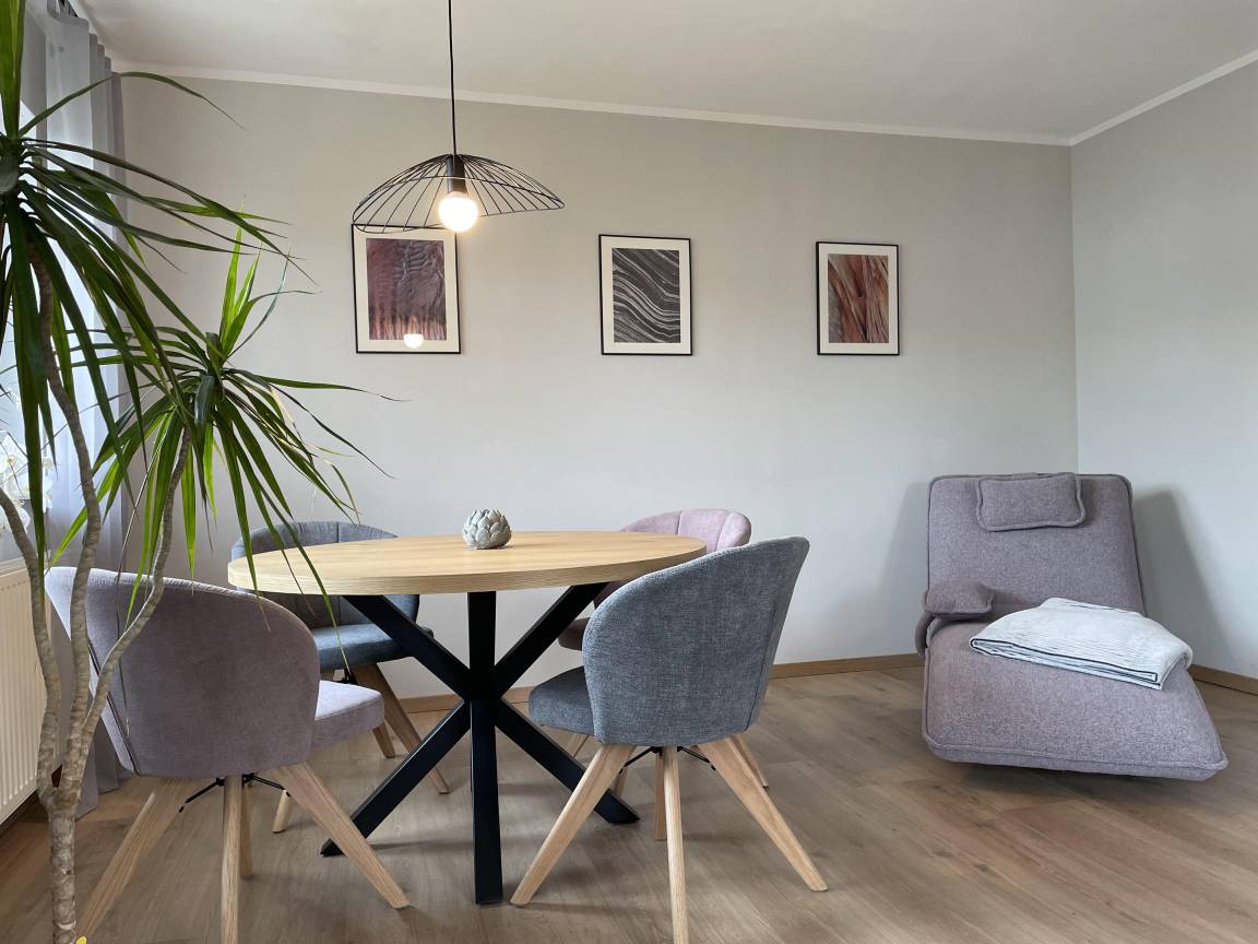 70 M² Appartement ∙ 1 Slaapkamer ∙ 3 Gasten - Koblenz