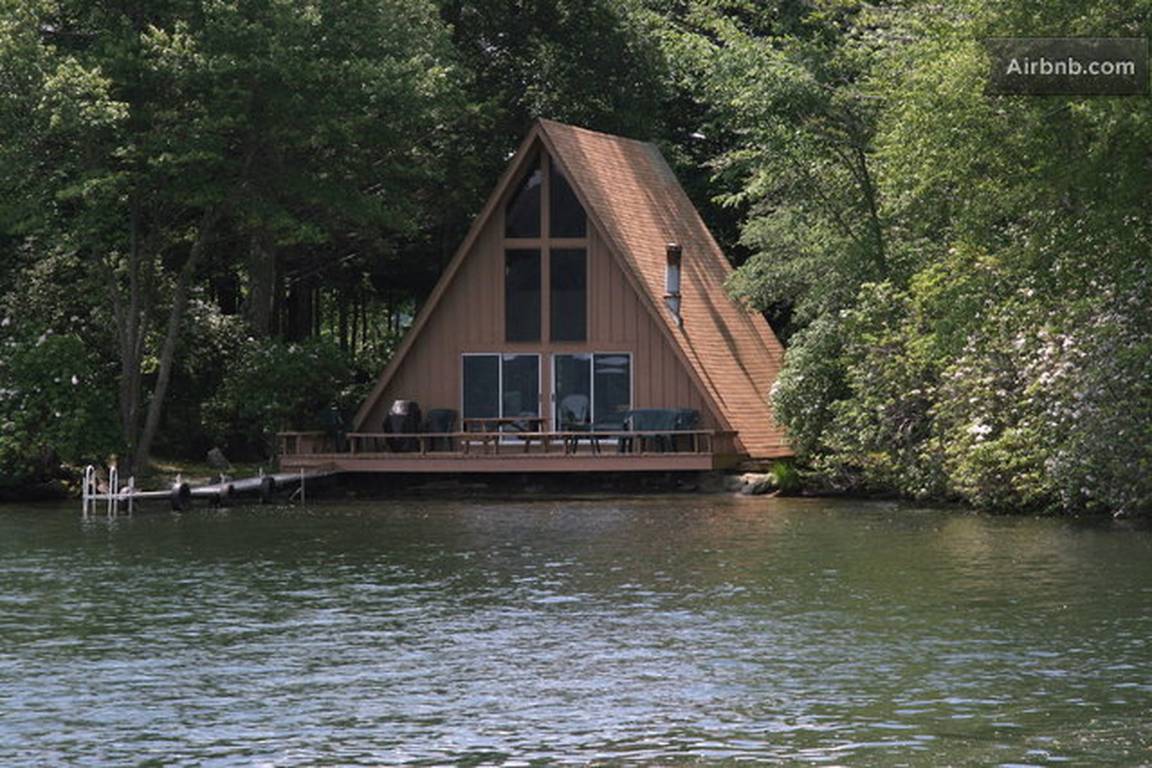 50 M² House ∙ 4 Bedrooms ∙ 8 Guests - Connecticut