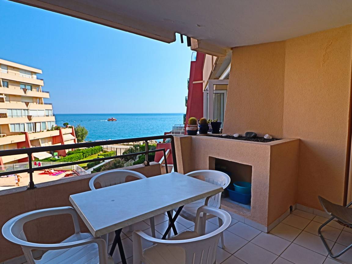 32 M² Apartment ∙ 1 Bedroom ∙ 6 Guests - Sète