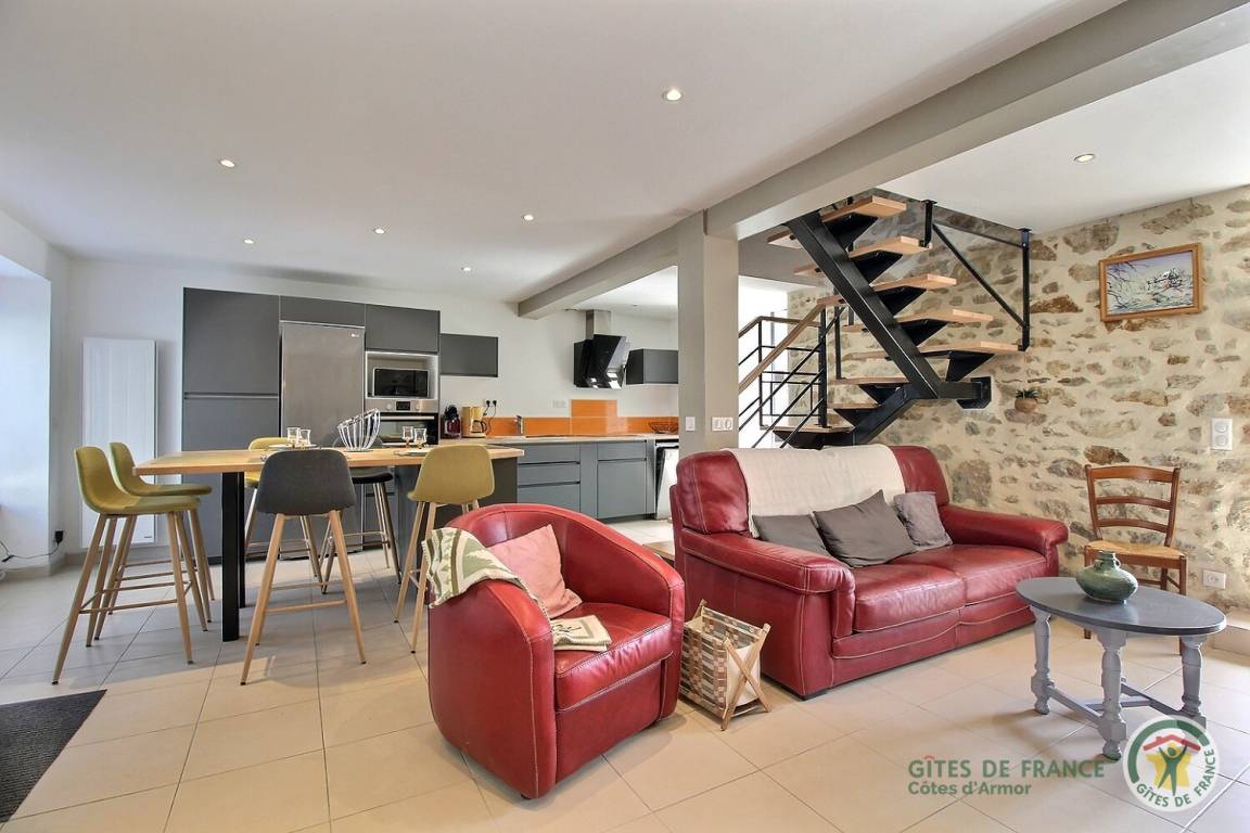 100 M² Gîte ∙ 3 Chambres ∙ 6 Personnes - Plancoët