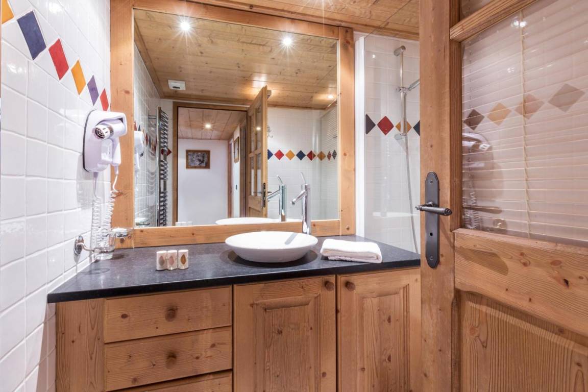76 M² Apartment ∙ 3 Bedrooms ∙ 8 Guests - Les Menuires