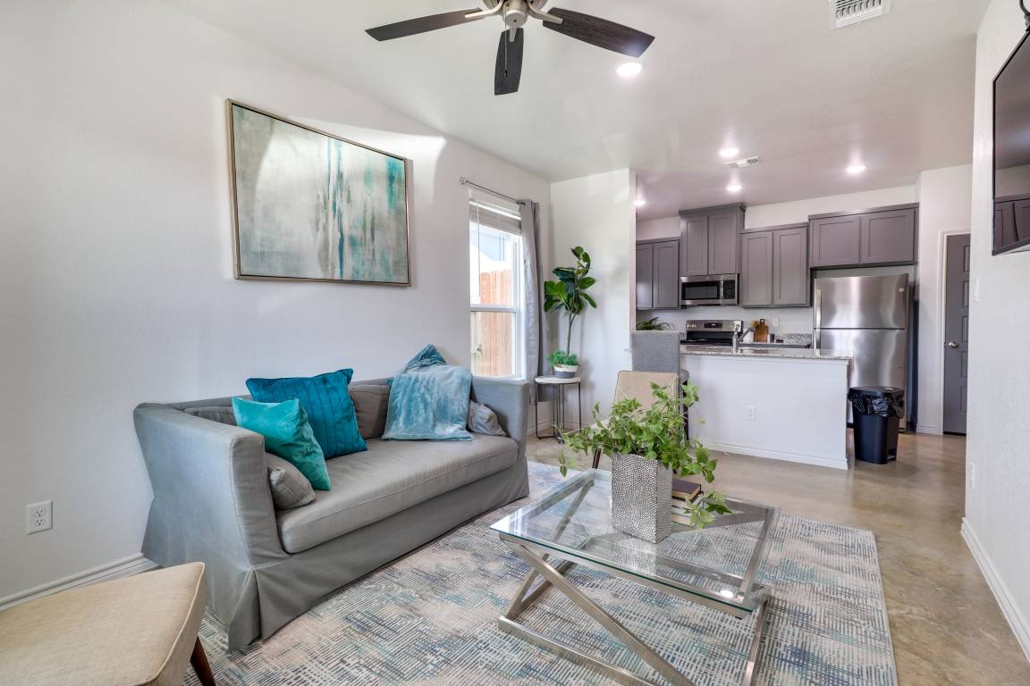 243 M² House ∙ 3 Bedrooms ∙ 4 Guests - Temple, TX