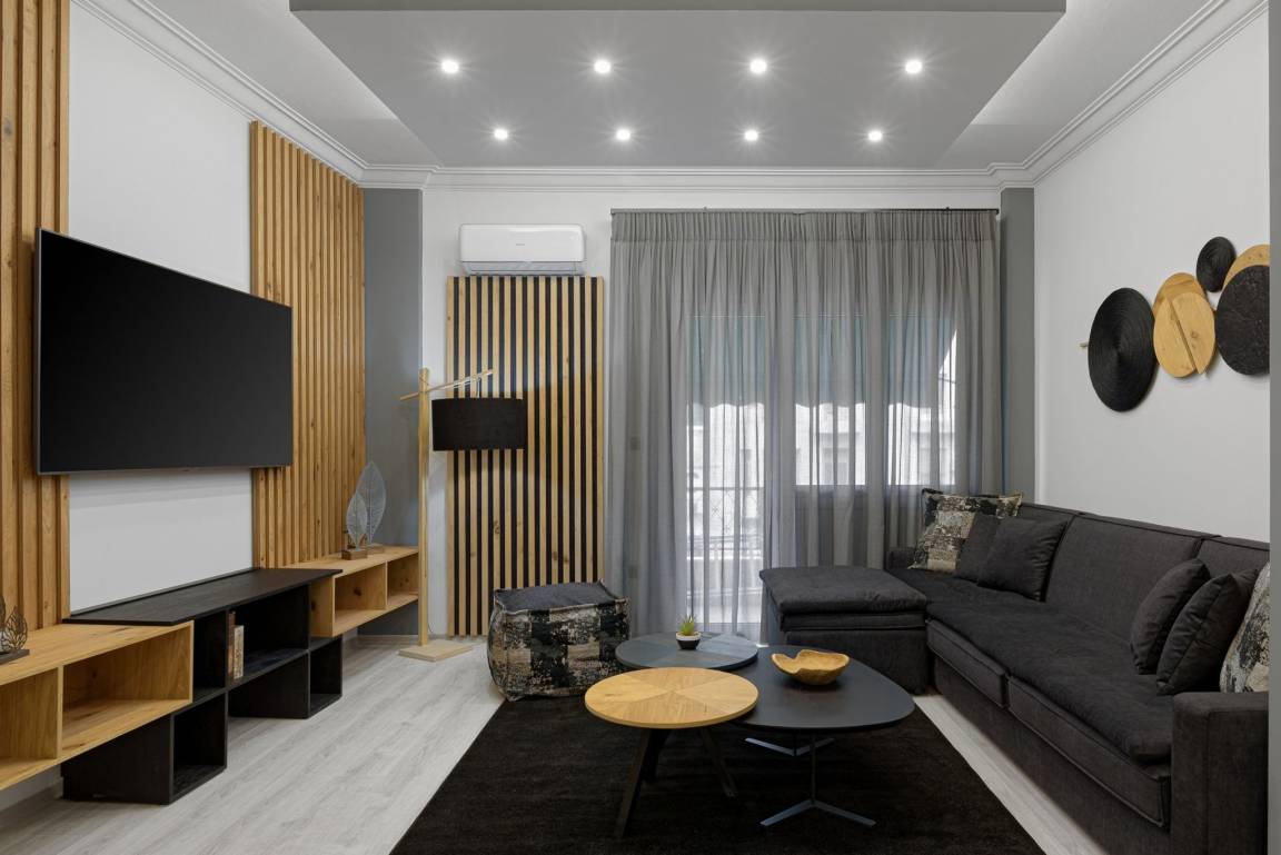 Villa ∙ 2 Bedrooms ∙ 6 Guests - Athens