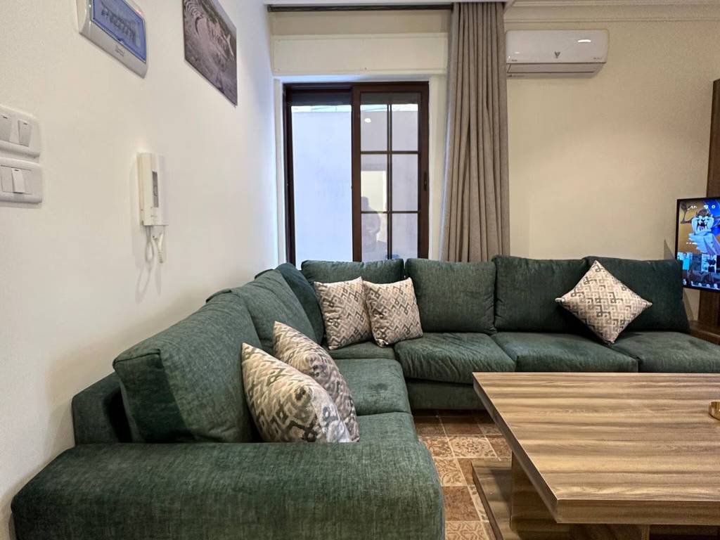50 M² Ferienwohnung ∙ 1 Schlafzimmer ∙ 3 Gäste - Amman