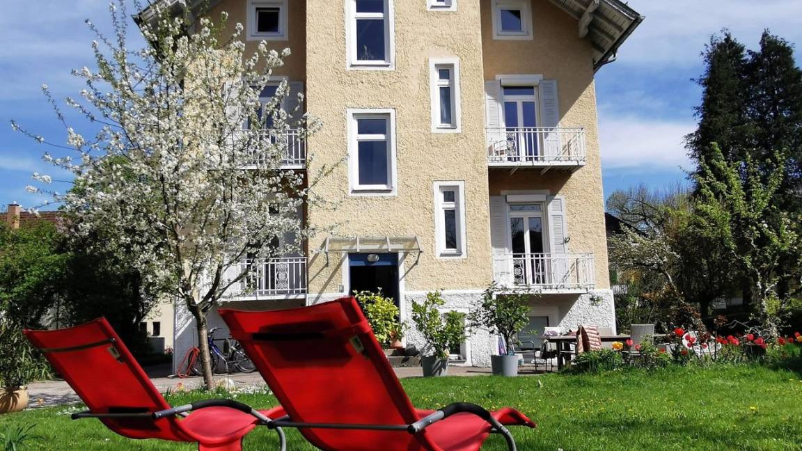 44 M² Ferienwohnung ∙ 1 Schlafzimmer ∙ 3 Gäste - Bad Reichenhall