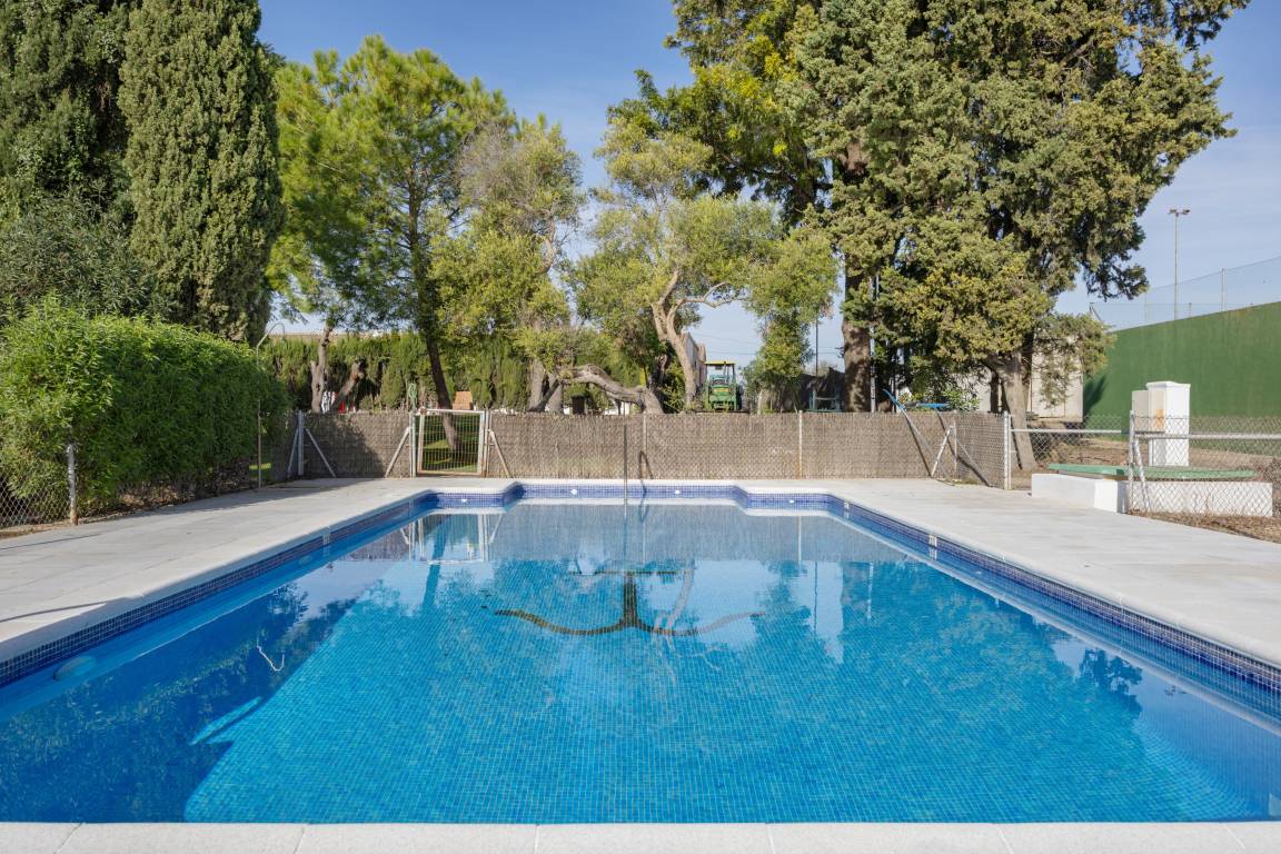 350 M² Ferienhaus ∙ 7 Schlafzimmer ∙ 15 Gäste - Jerez de la Frontera