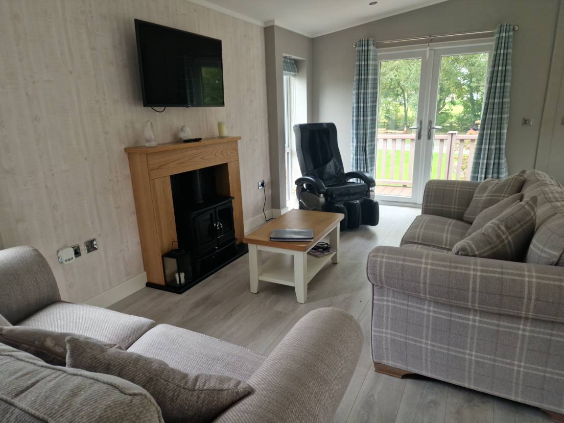75 M² Lodge ∙ 2 Bedrooms ∙ 4 Guests - Wales