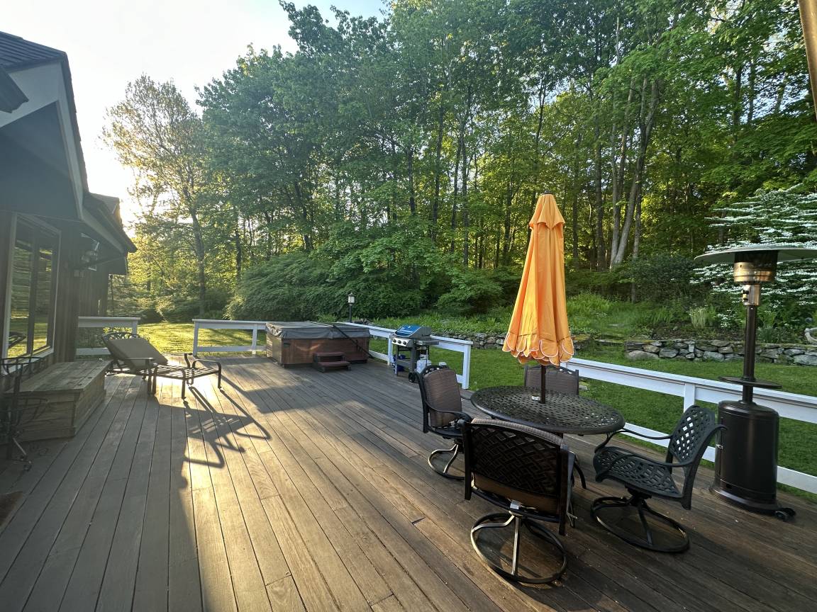 House ∙ 4 Bedrooms ∙ 8 Guests - Yorktown, NY