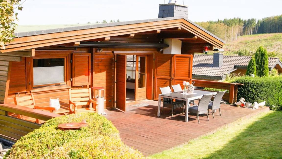 120 M² Ferienhaus ∙ 3 Schlafzimmer ∙ 6 Gäste - Meschede