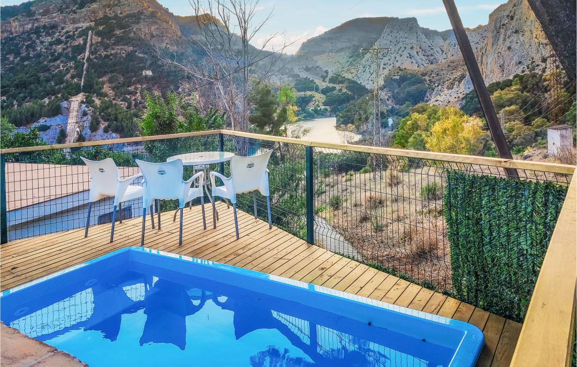 125 M² House ∙ 2 Bedrooms ∙ 6 Guests - Álora