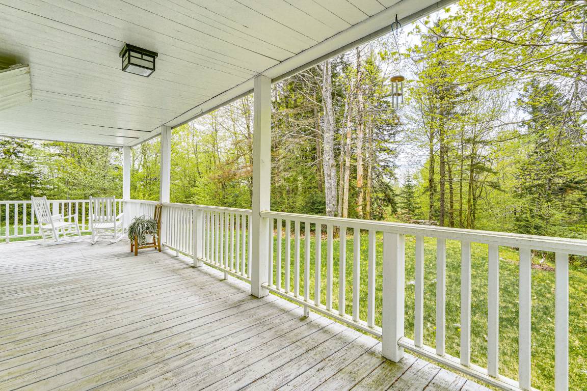 139 M² Cottage ∙ 2 Bedrooms ∙ 8 Guests - Vermont