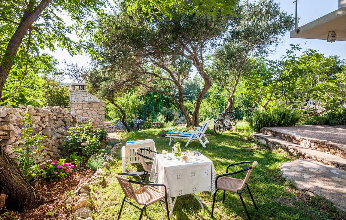 34 M² Apartment ∙ 2 Bedrooms ∙ 4 Guests - Vinjerac