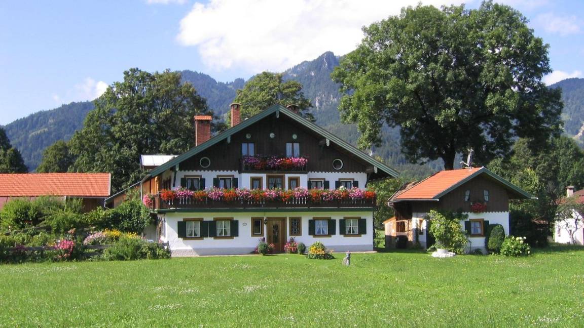 35 M² Ferienwohnung ∙ 2 Gäste - Bad Heilbrunn