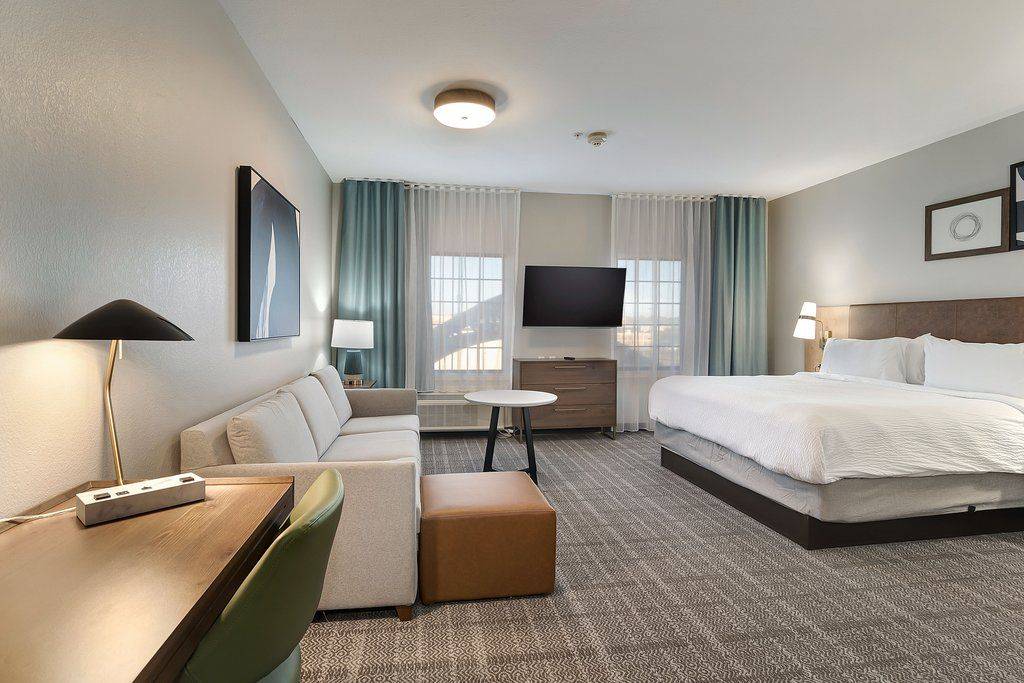 Studio Flat ∙ 1 Bedroom ∙ 2 Guests - Longview, TX