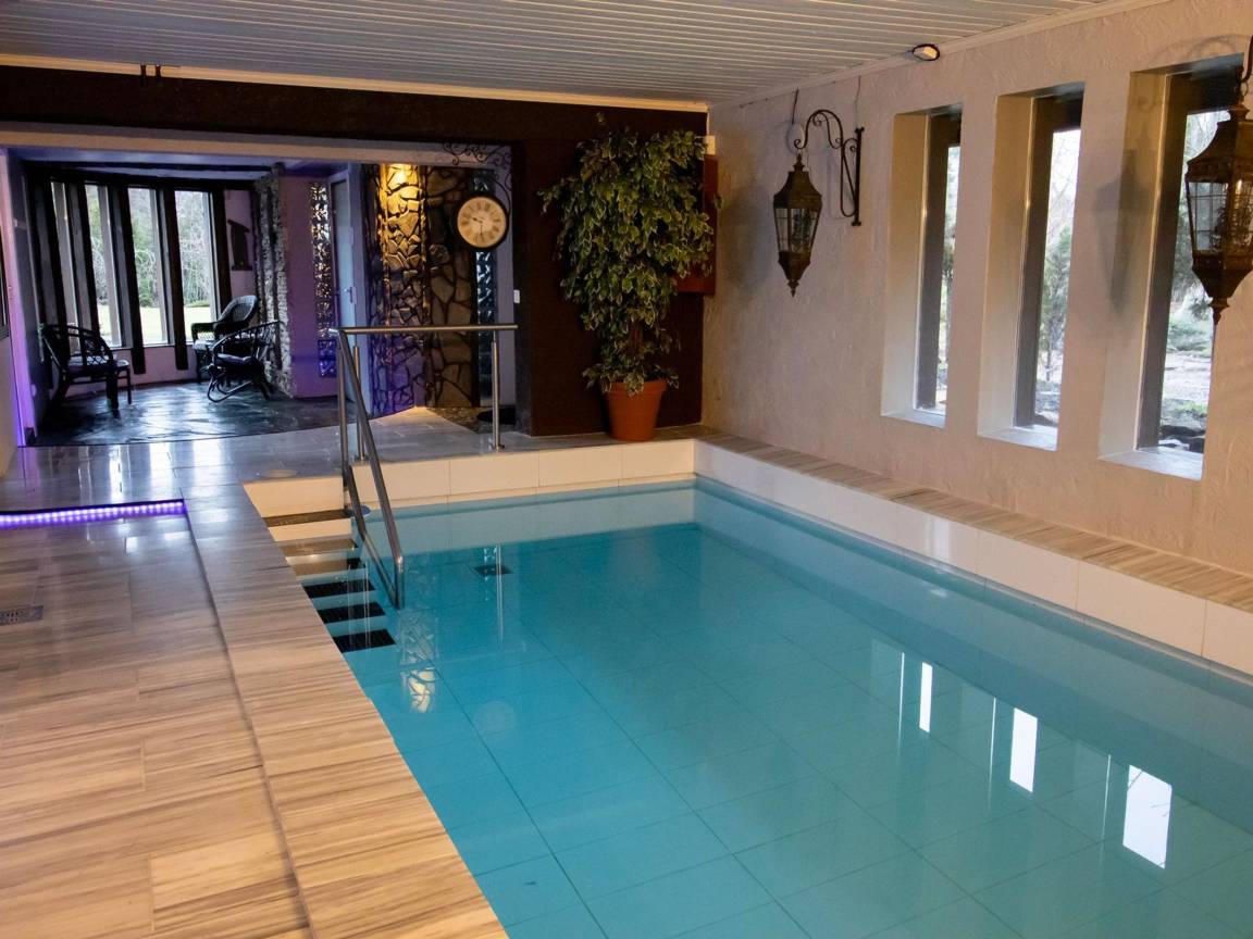 300 M² House ∙ 1 Bedroom ∙ 10 Guests - Sastamala