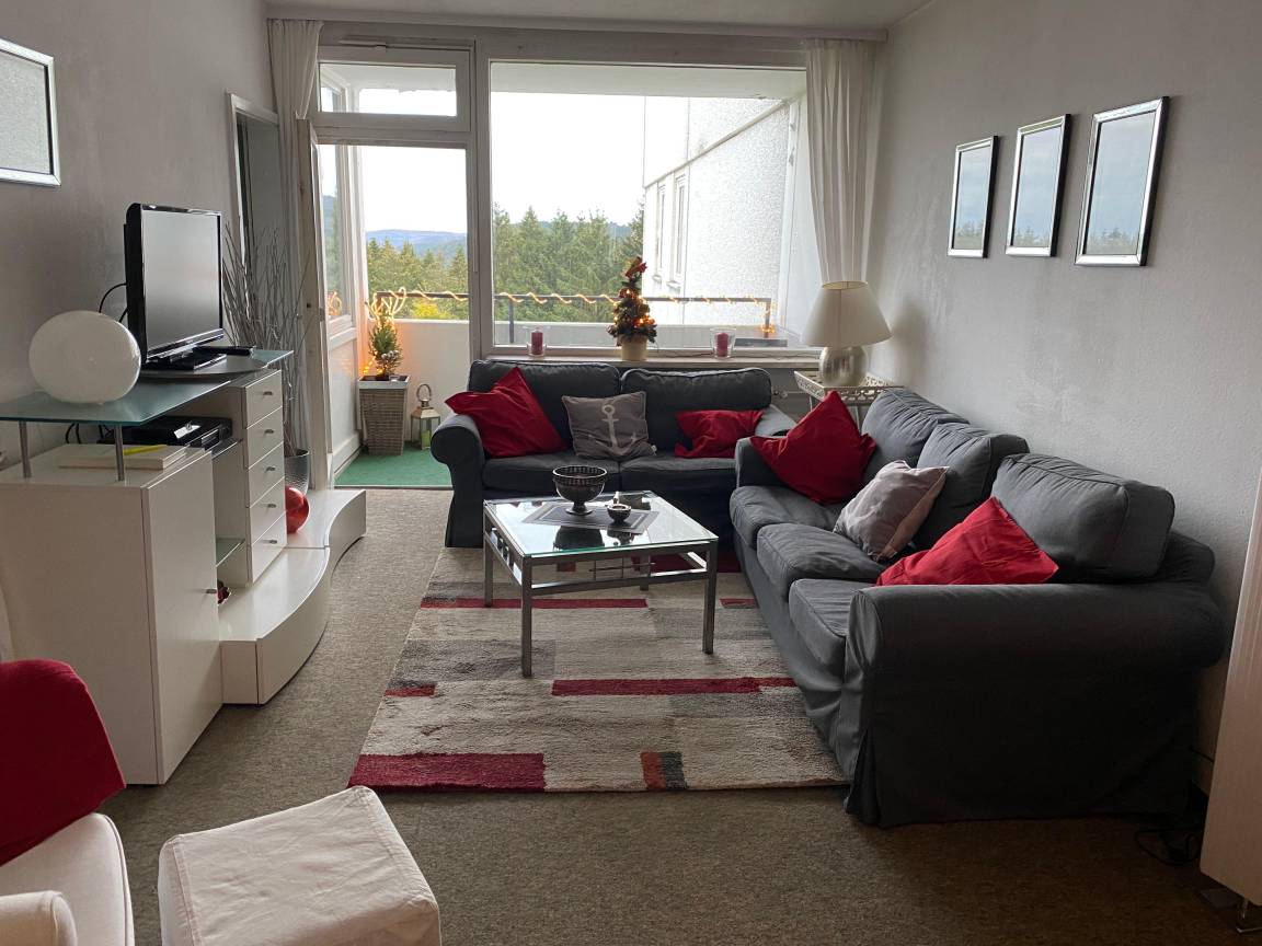 48 M² Huoneisto ∙ 2 Makuuhuonetta ∙ 4 Vierasta - Wildemann