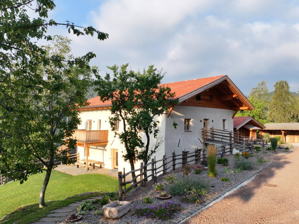 70 M² Apartment ∙ 1 Bedroom ∙ 4 Guests - Bolzano