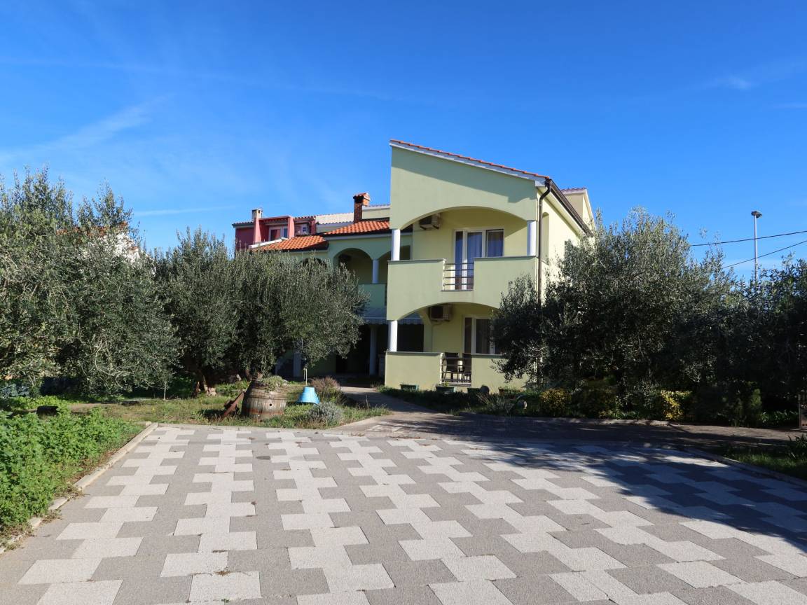60 M² Apartment ∙ 2 Bedrooms ∙ 4 Guests - Nin