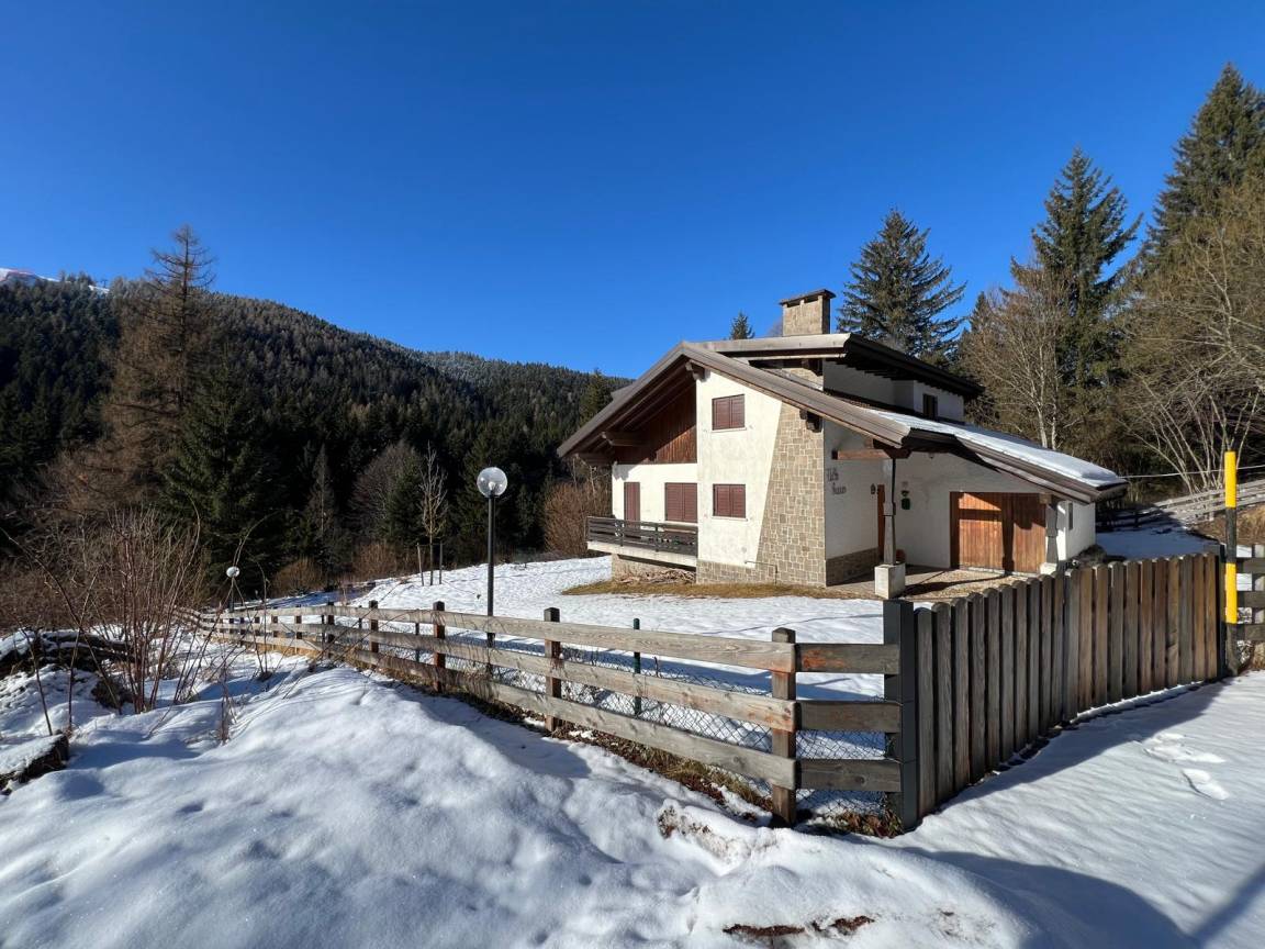130 M² Chalet ∙ 3 Bedrooms ∙ 10 Guests - Folgaria