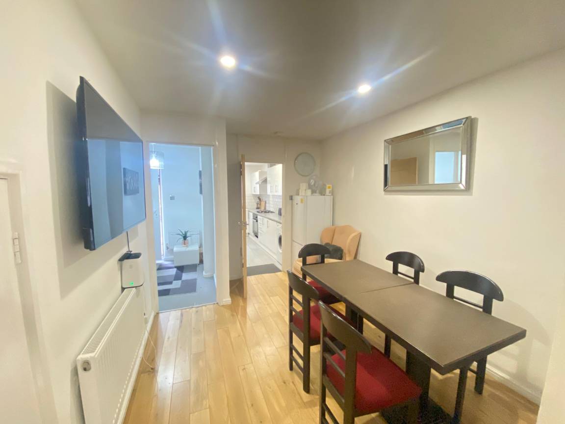 40 M² Huis ∙ 5 Slaapkamers ∙ 12 Gasten - Londen