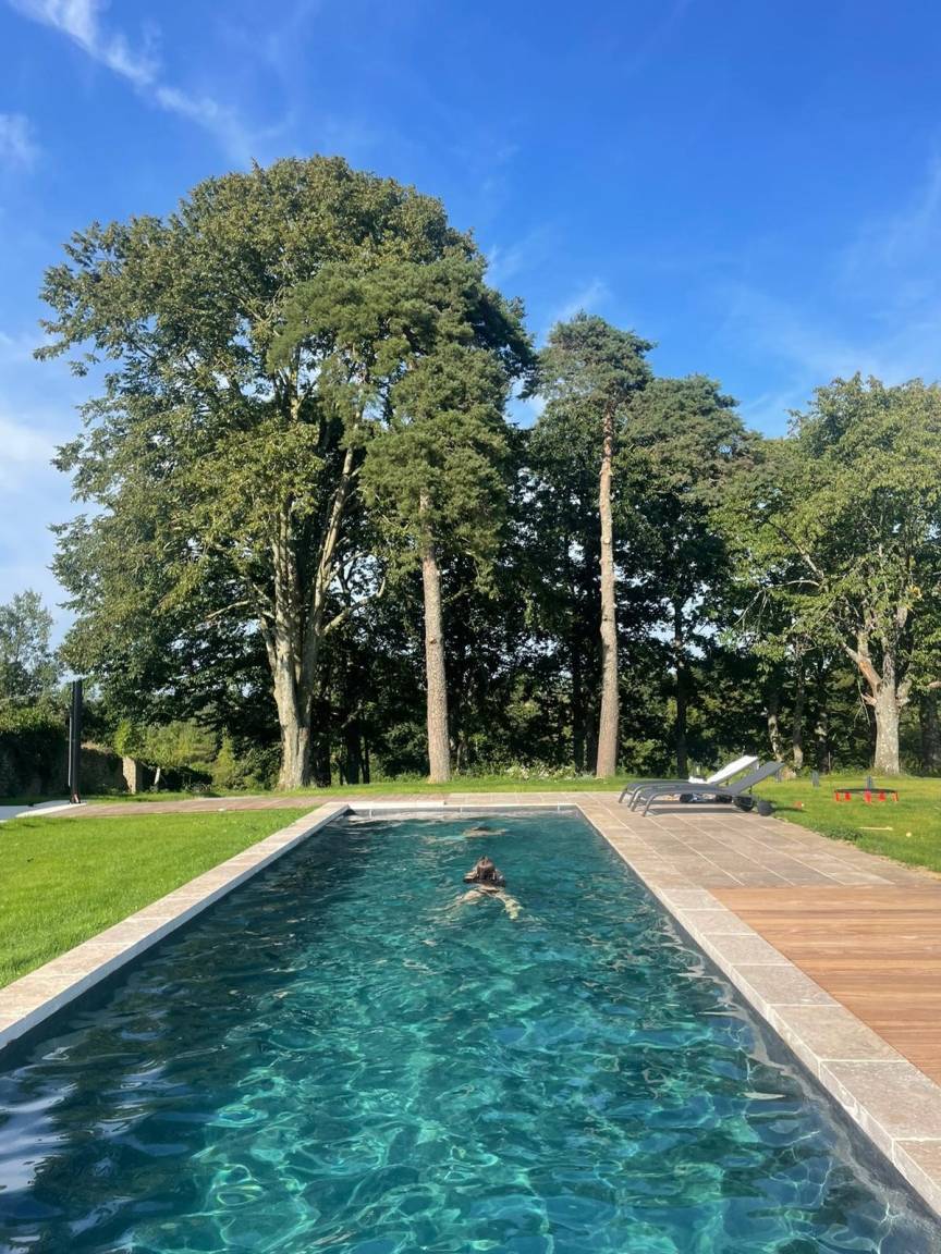200 M² Maison De Vacances ∙ 5 Chambres ∙ 10 Personnes - Mayenne