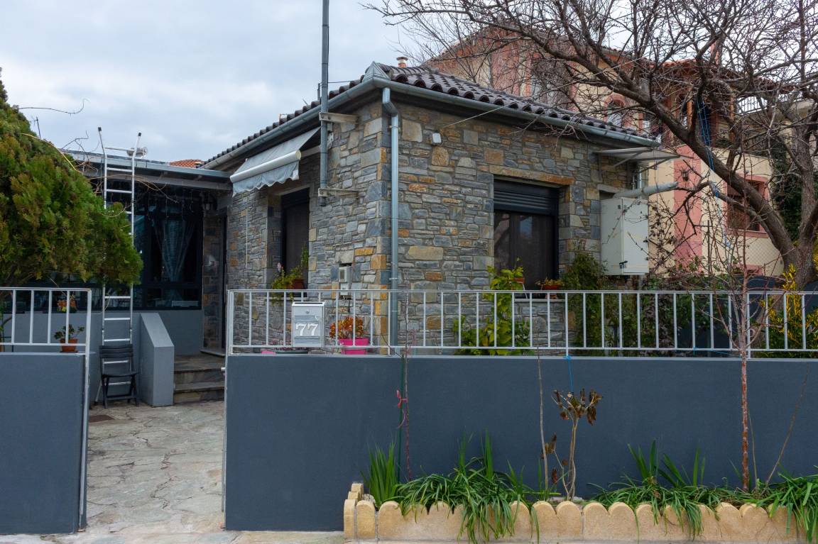 65 M² House ∙ 2 Bedrooms ∙ 5 Guests - Волос
