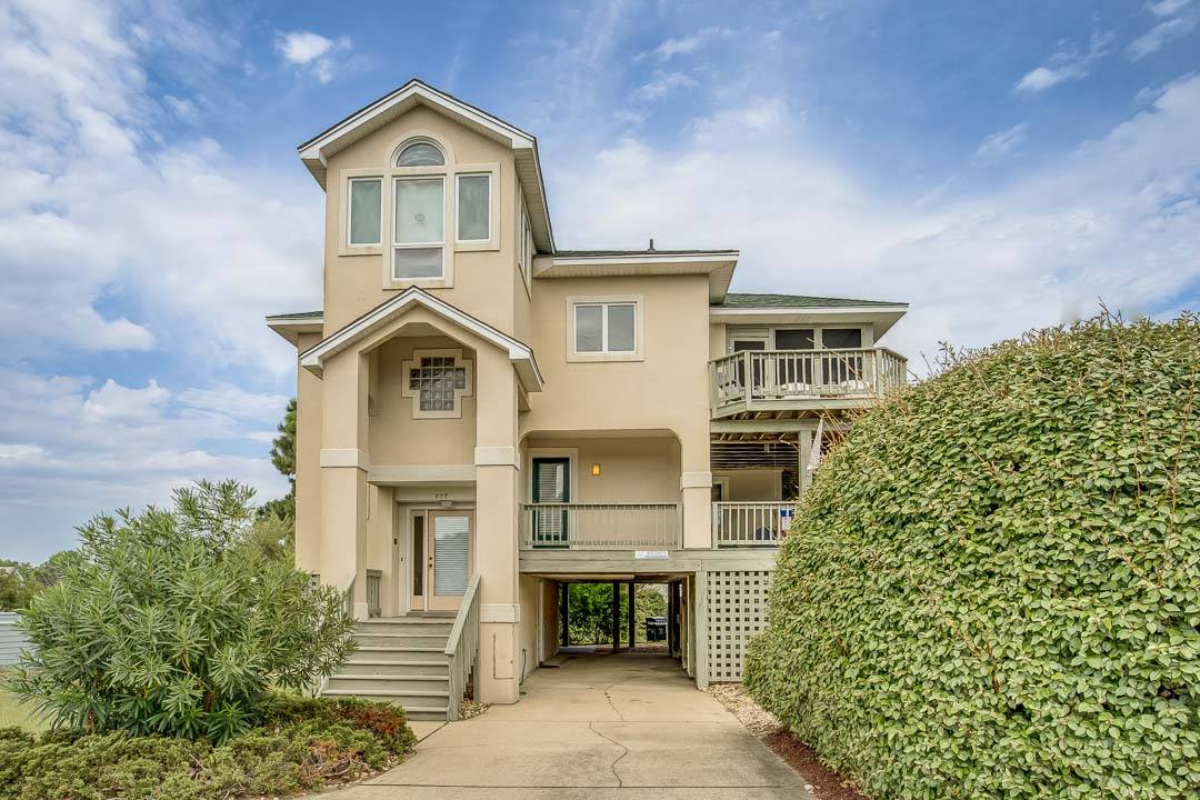 House ∙ 4 Bedrooms ∙ 13 Guests - Corolla, NC