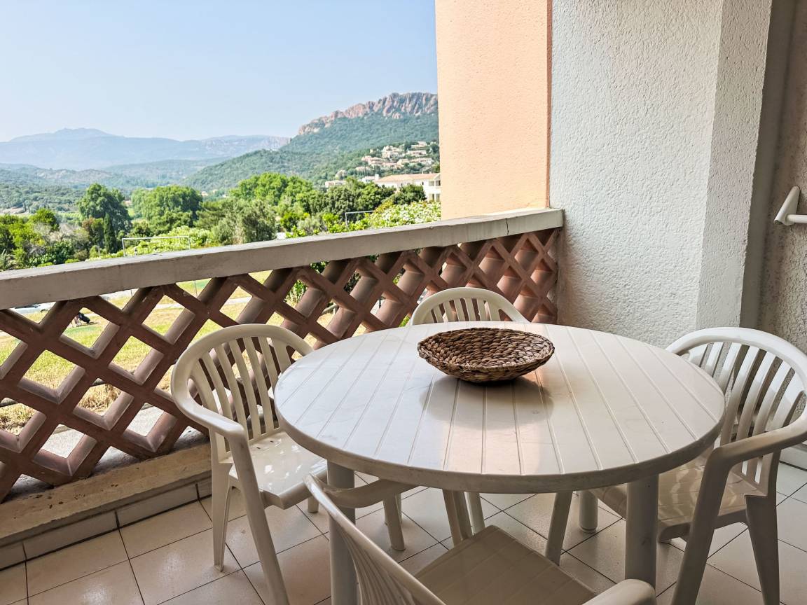 27 M² Appartement ∙ 1 Chambre ∙ 4 Personnes - Agay