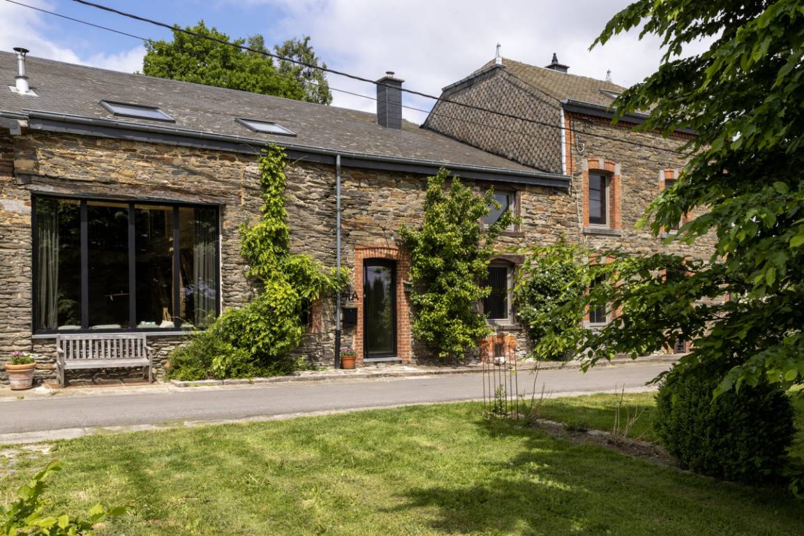 204 M² House ∙ 3 Bedrooms ∙ 6 Guests - Bouillon