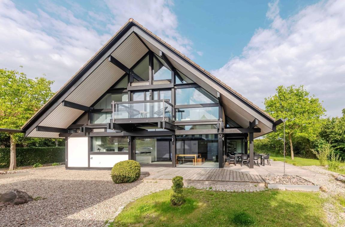 200 M² Ferienhaus ∙ 3 Schlafzimmer ∙ 6 Gäste - Waren (Müritz)
