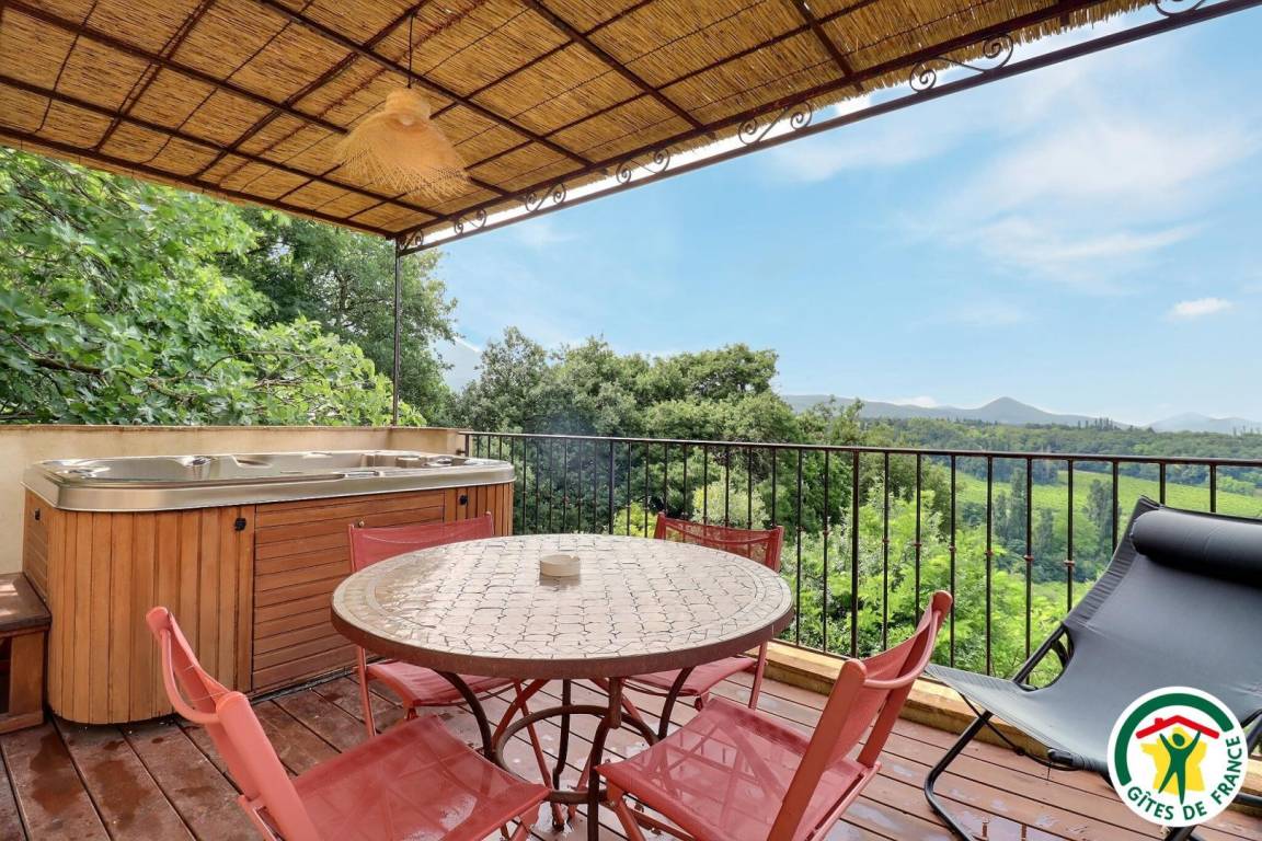 58 M² Gîte ∙ 1 Chambre ∙ 4 Personnes - Mirmande
