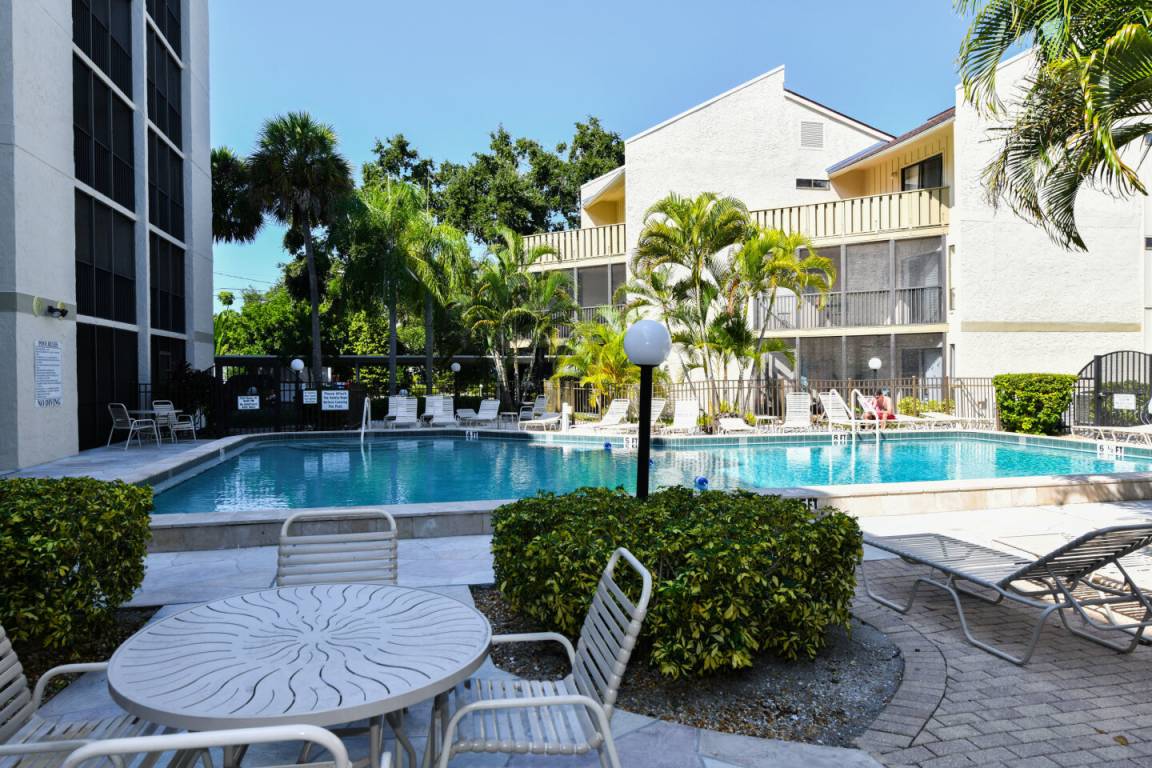 102 M² Condo ∙ 2 Bedrooms ∙ 6 Guests - Siesta Key, FL
