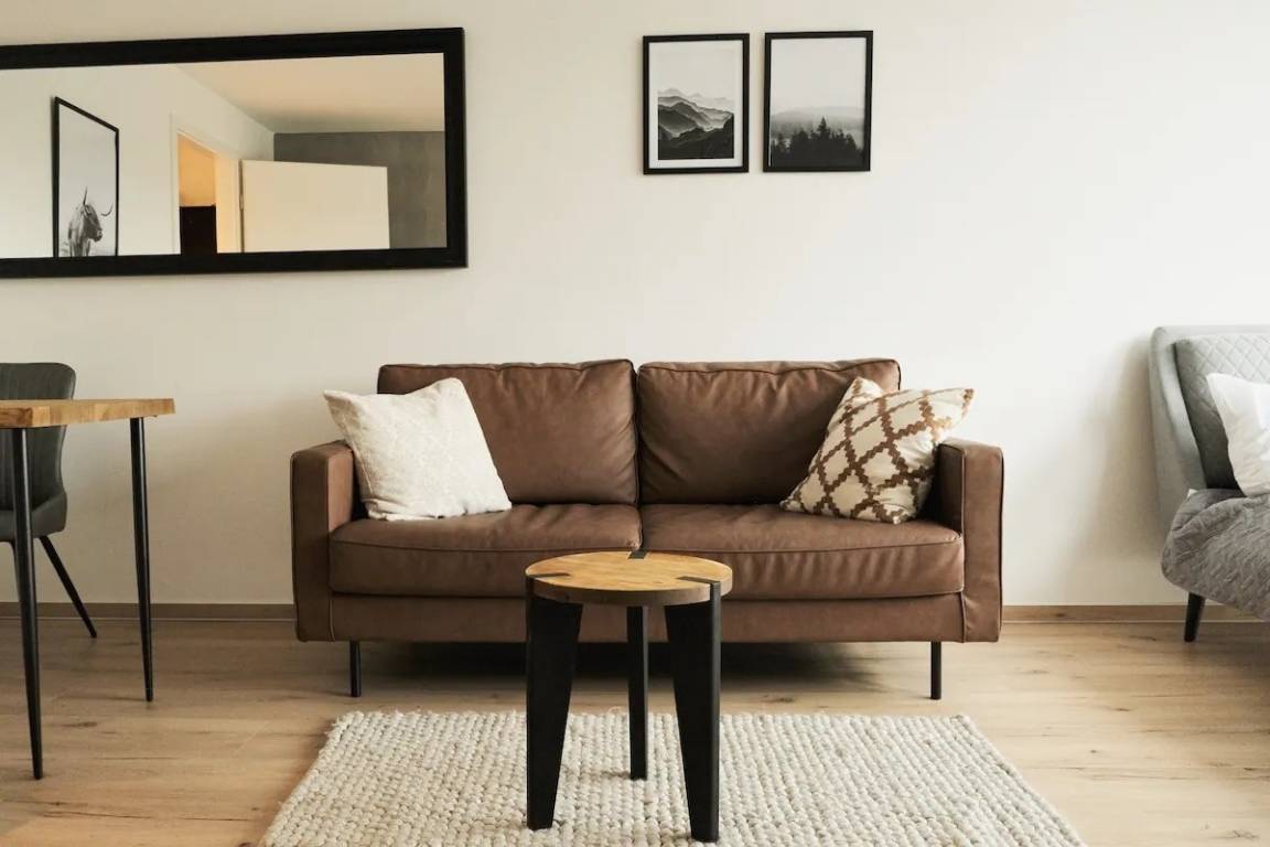 30 M² Ferienwohnung ∙ 1 Schlafzimmer ∙ 4 Gäste - Schkeuditz