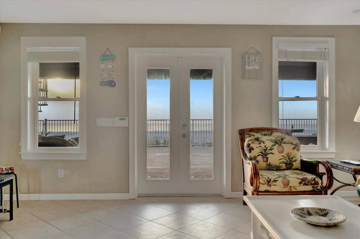 149 M² Apartment ∙ 2 Bedrooms ∙ 7 Guests - Indian Rocks Beach, FL
