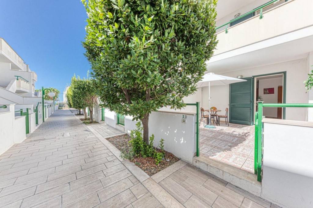 100 M² Apartamento ∙ 2 Habitaciones ∙ 6 Huéspedes - Ugento