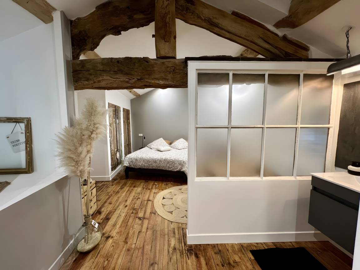 25 M² Bed & Breakfast ∙ 1 Habitación ∙ 2 Huéspedes - Clermont-Ferrand