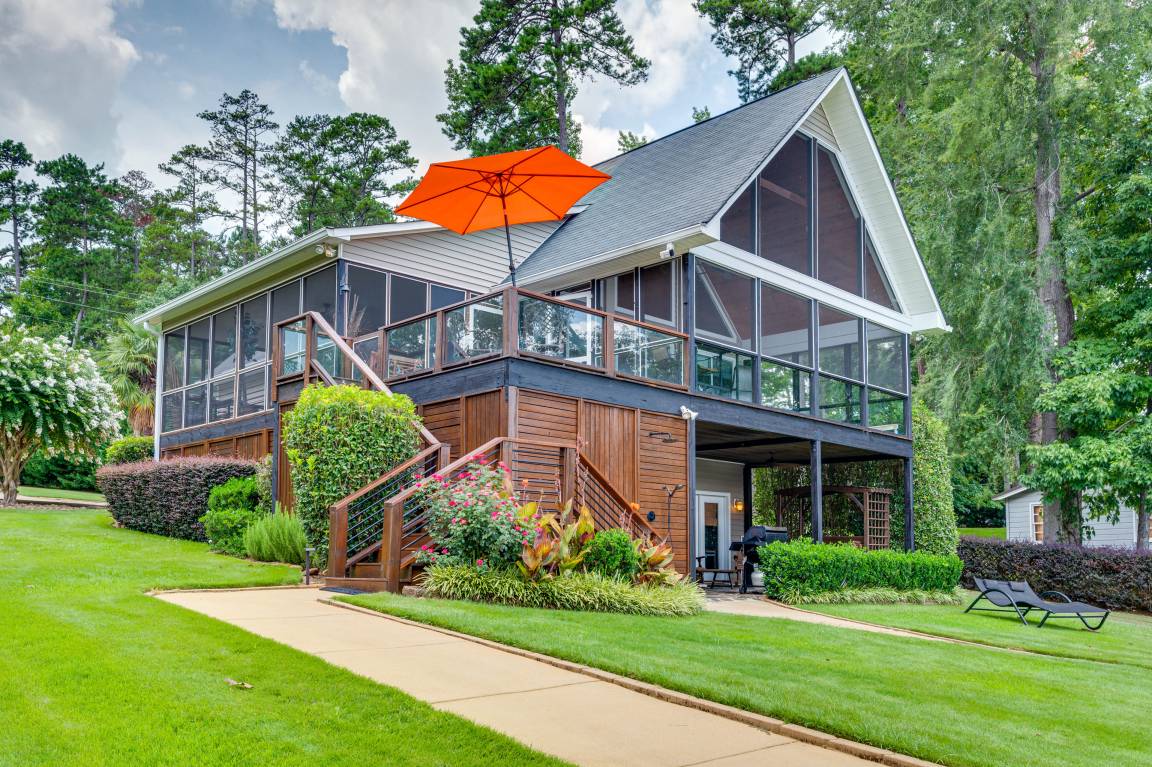 222 M² House ∙ 5 Bedrooms ∙ 12 Guests - Lake Sinclair, Milledgeville