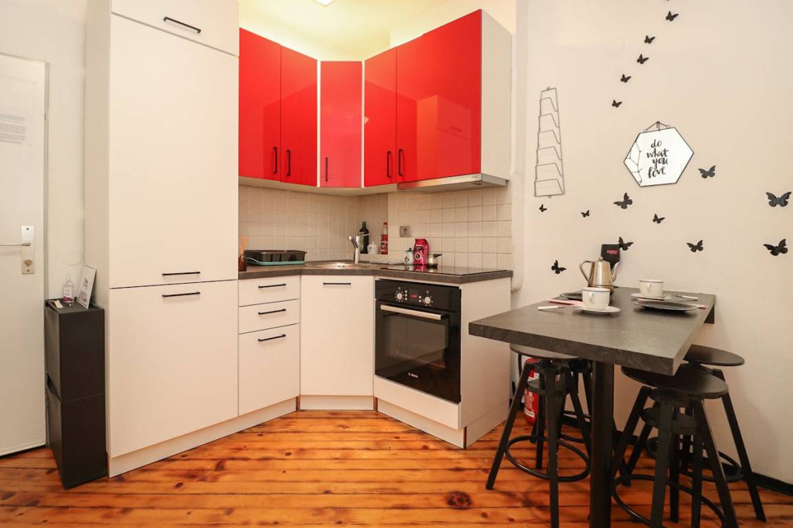 28 M² Apartment ∙ 2 Bedrooms ∙ 2 Guests - Ljubljana