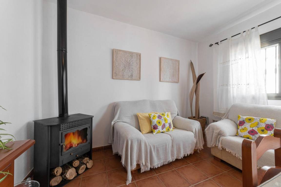 140 M² Ferienhaus ∙ 4 Schlafzimmer ∙ 8 Gäste - Igualeja