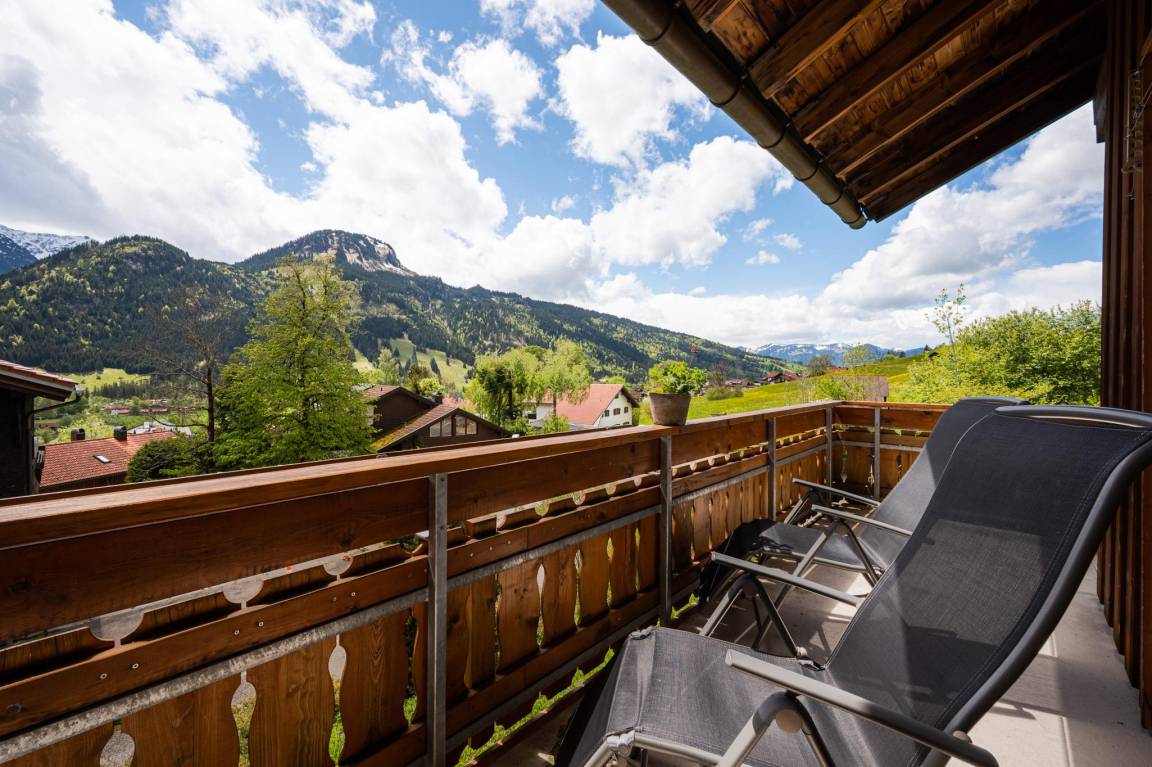 58 M² Ferienwohnung ∙ 1 Schlafzimmer ∙ 4 Gäste - Hinterstein