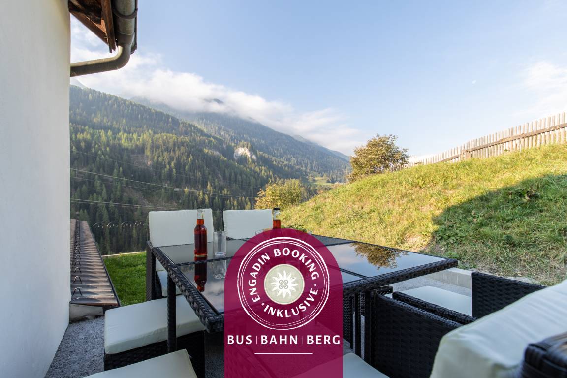 88 M² Ferienwohnung ∙ 3 Schlafzimmer ∙ 5 Gäste - Ardez