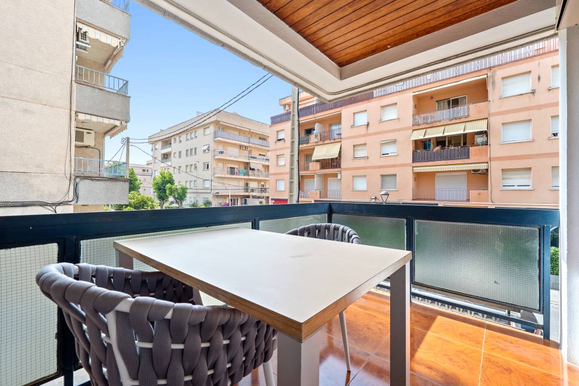 78 M² Appartement ∙ 3 Chambres ∙ 6 Personnes - Cunit