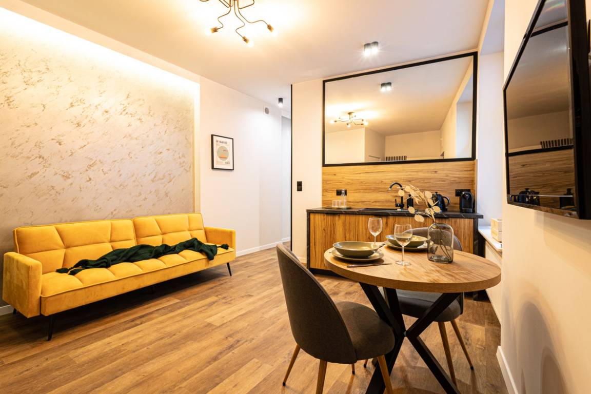 Apartment ∙ 2 Bedrooms ∙ 5 Guests - Toruń