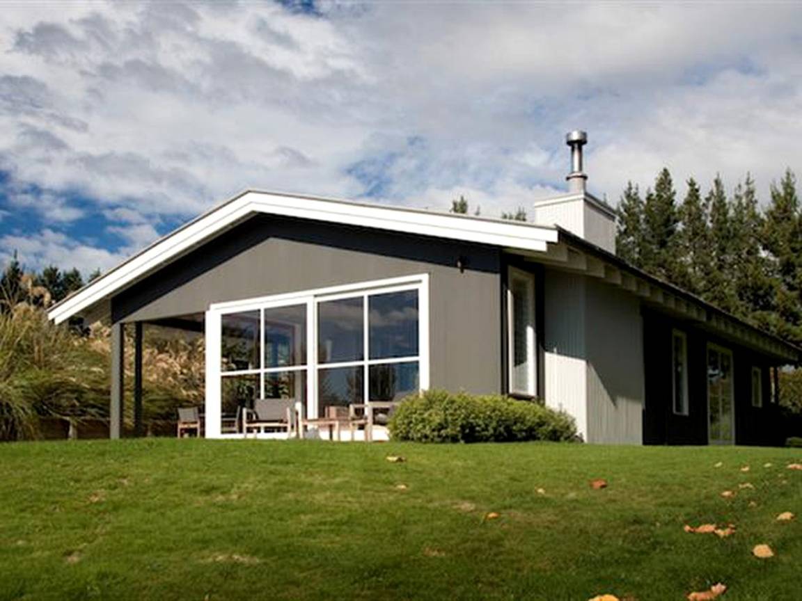 Accommodation ∙ 1 Bedroom ∙ 4 Guests - Clive