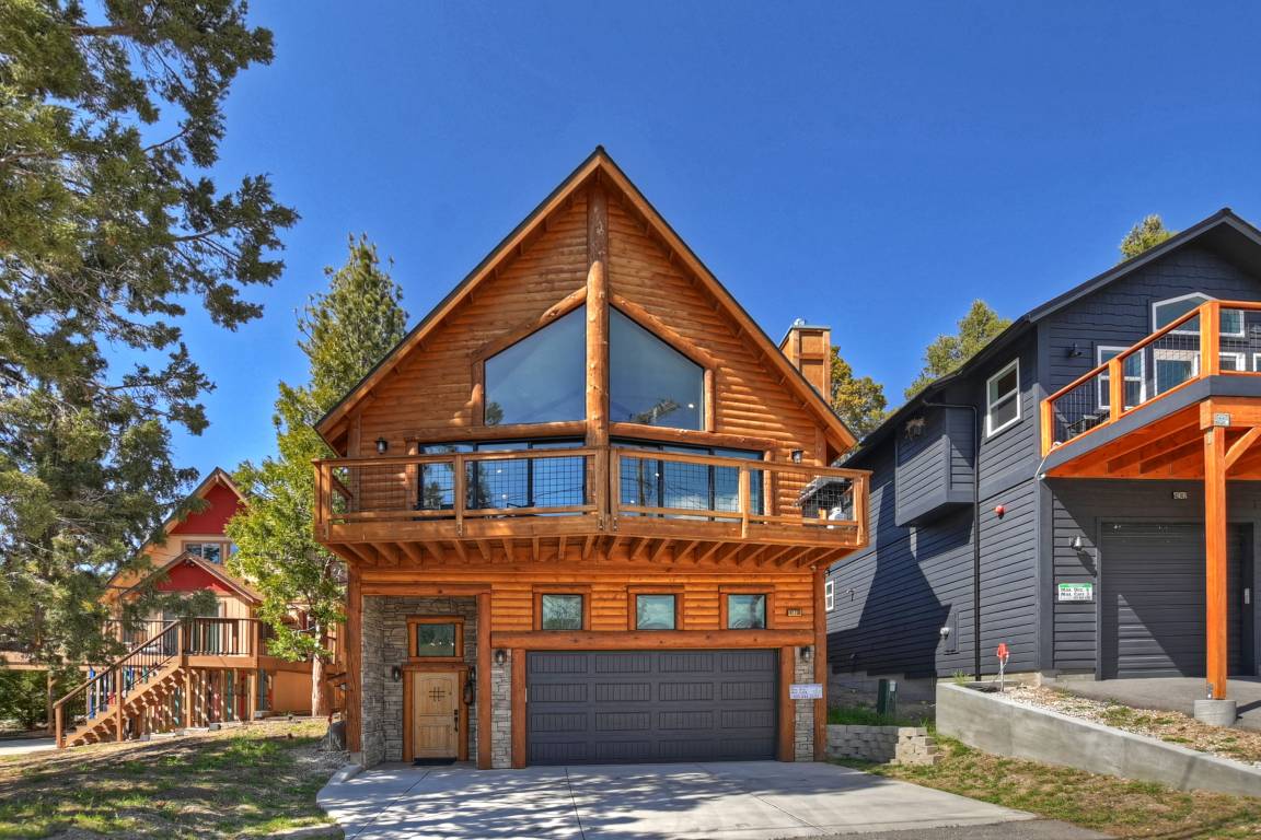 262 M² House ∙ 3 Bedrooms ∙ 10 Guests - Big Bear Lake, CA