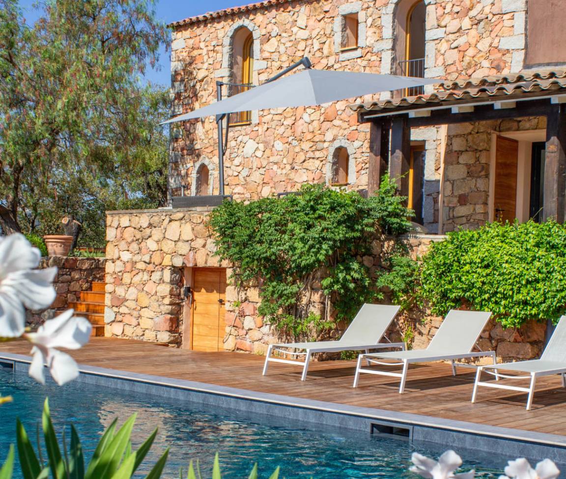 200 M² Villa ∙ 4 Habitaciones ∙ 8 Huéspedes - Sainte-Lucie-de-Porto-Vecchio